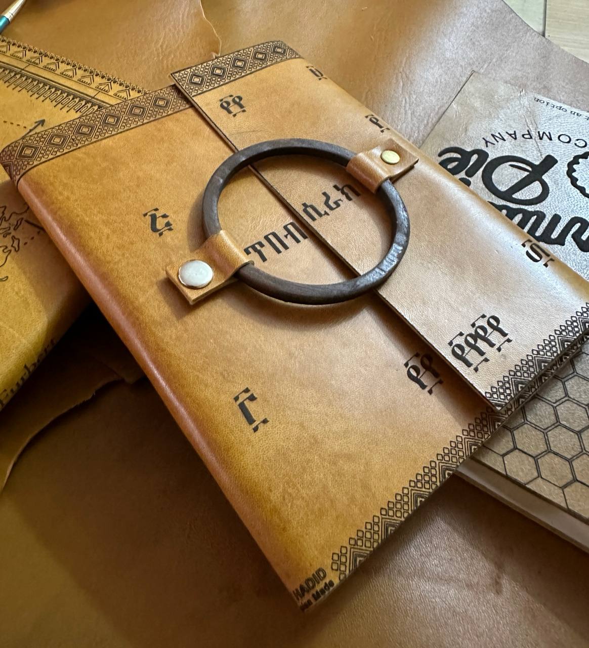 Premium Leather Products & Handmade Gifts | Hadid Crafts